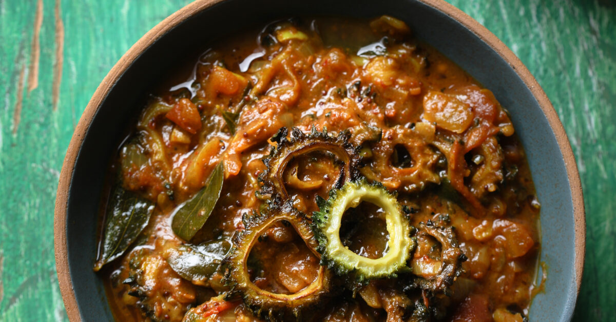 Bitter gourd Curry-Paavakai Kozhumbu South Indian Style