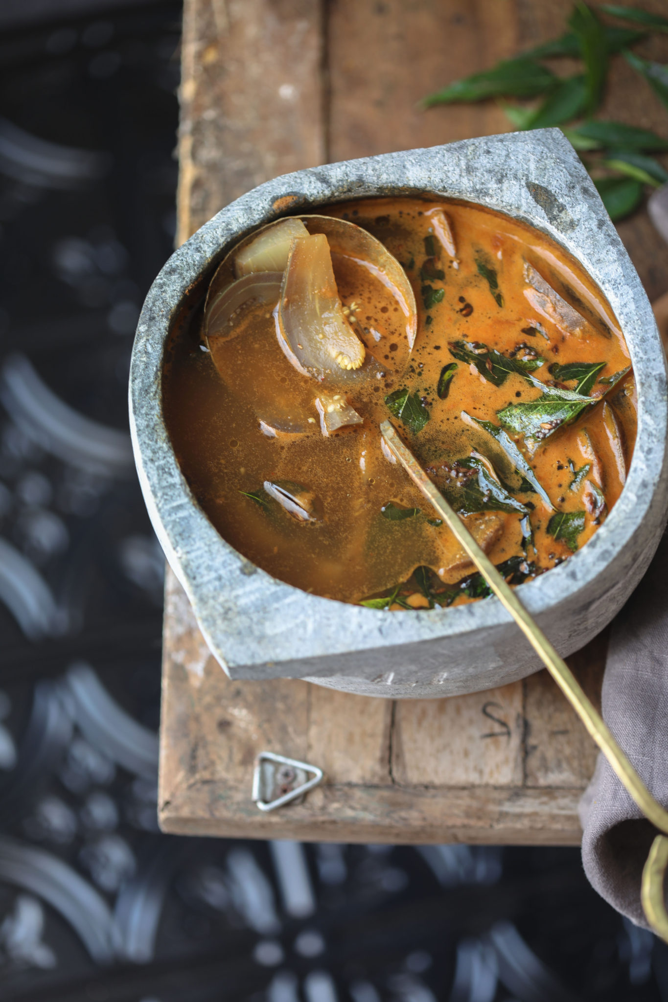 Kathirikka Rasam/Eggplant Rasam South Indian Festive style