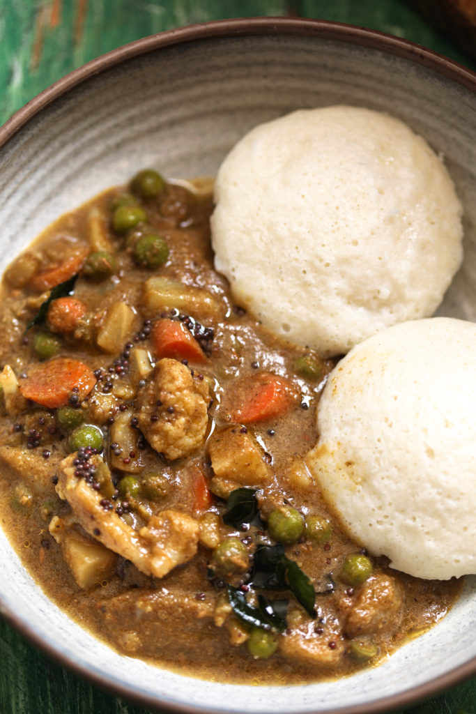 Hotel Style Vegetable Kurma - South Indian Vegetable Kurma